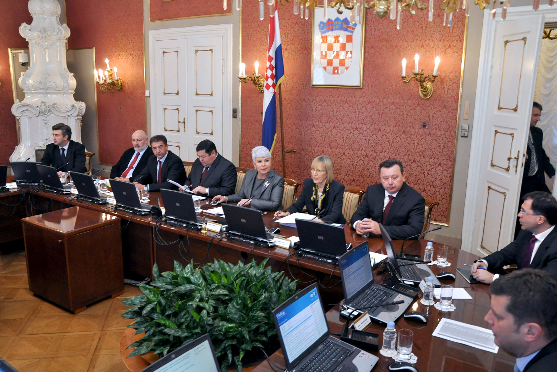 Vlada Republike Hrvatske - 164. sjednica Vlade Republike Hrvatske