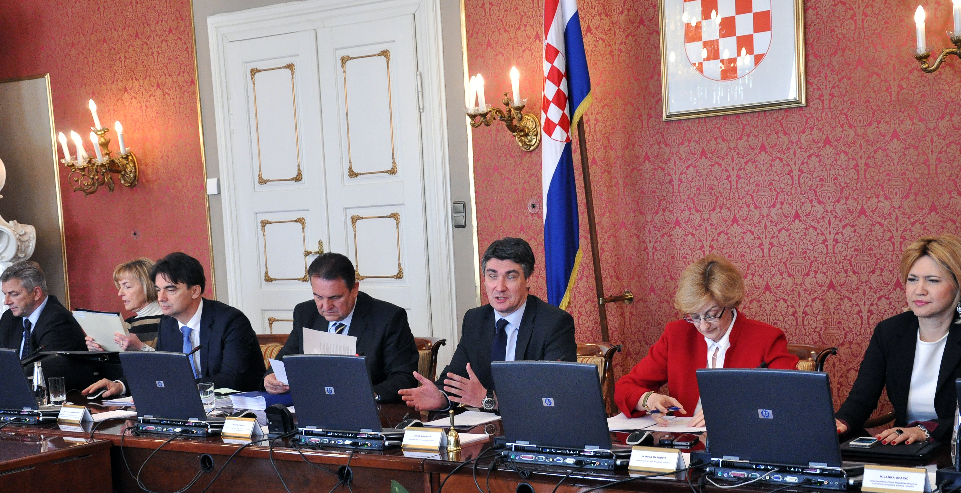 Vlada Republike Hrvatske - 18. sjednica Vlade Republike Hrvatske