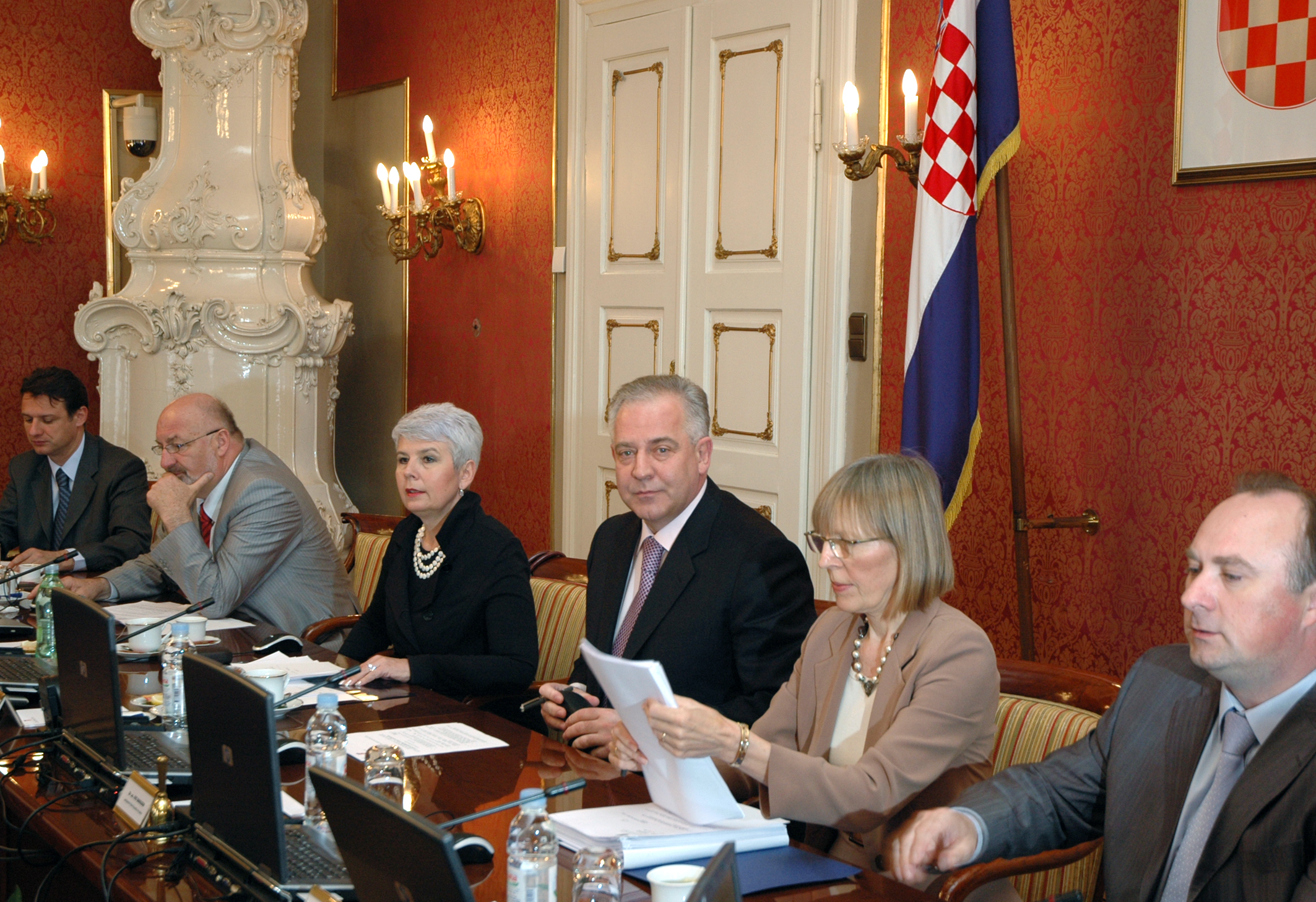 Vlada Republike Hrvatske - 77. sjednica Vlade Republike Hrvatske