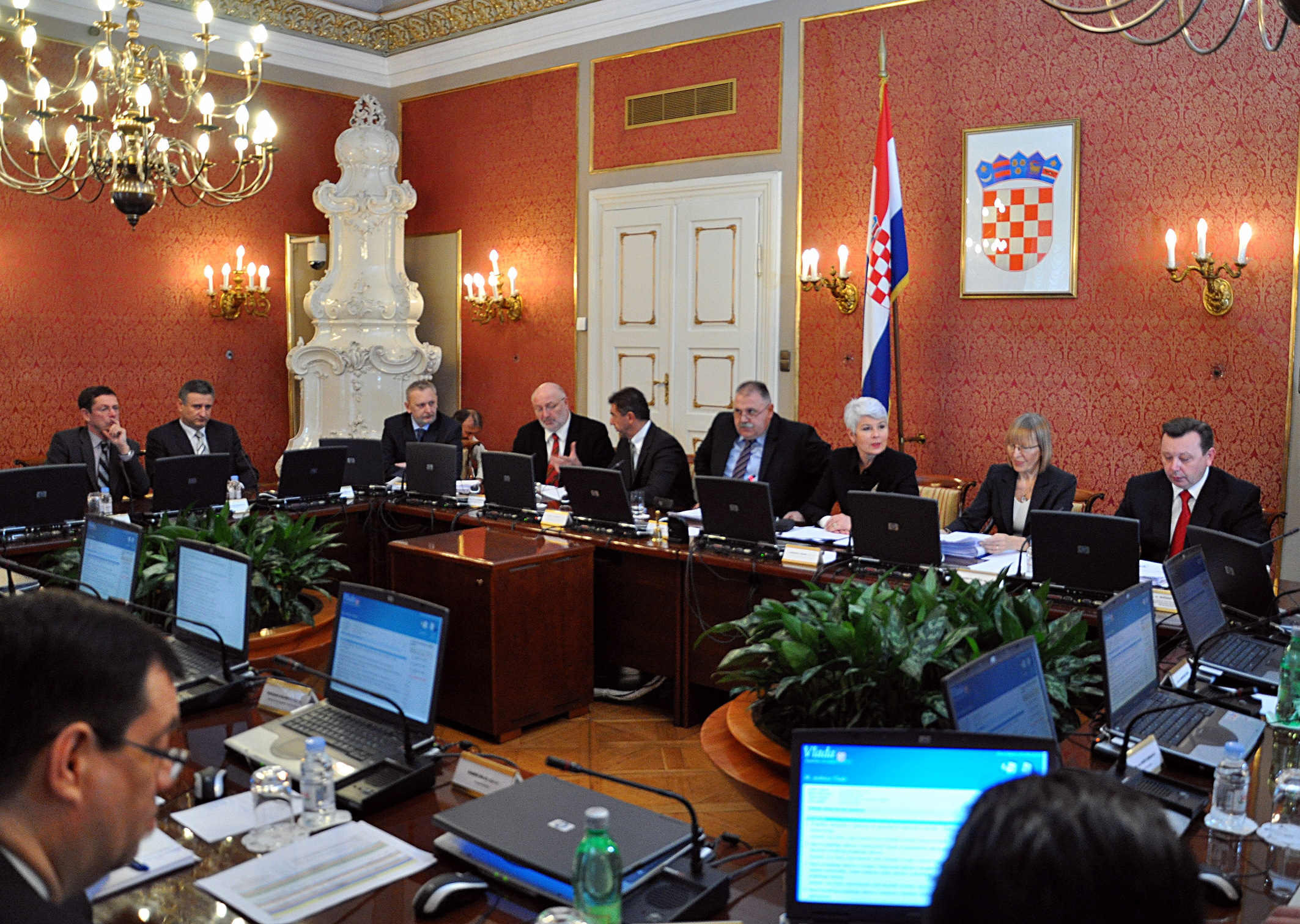 Vlada Republike Hrvatske - 38. sjednica Vlade Republike Hrvatske