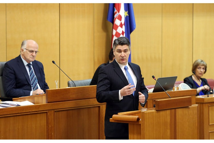 At the government's request, speaker convenes extraordinary ...