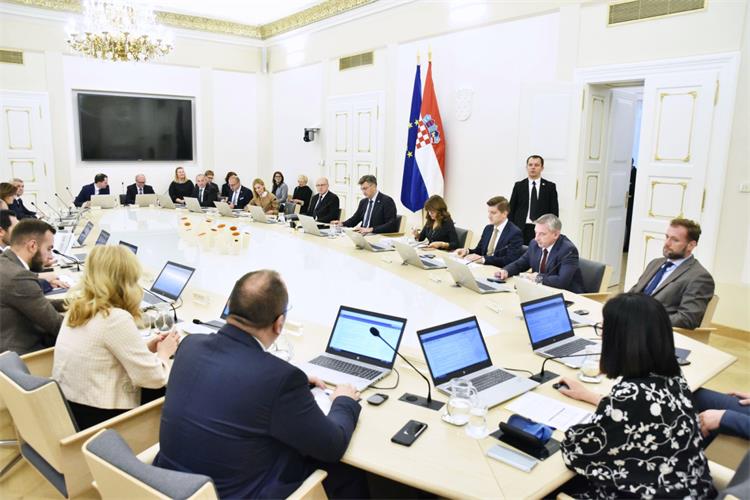 Vlada Republike Hrvatske - Brži i jeftiniji ovršni postupak te potpuno ...